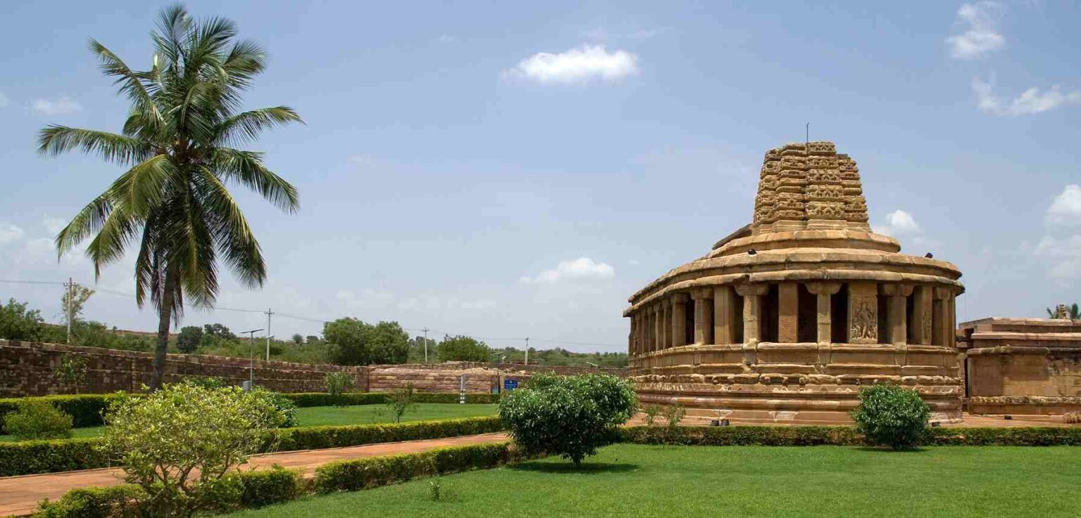 17 Incredible Historical Places in Karnataka You Must Visit
