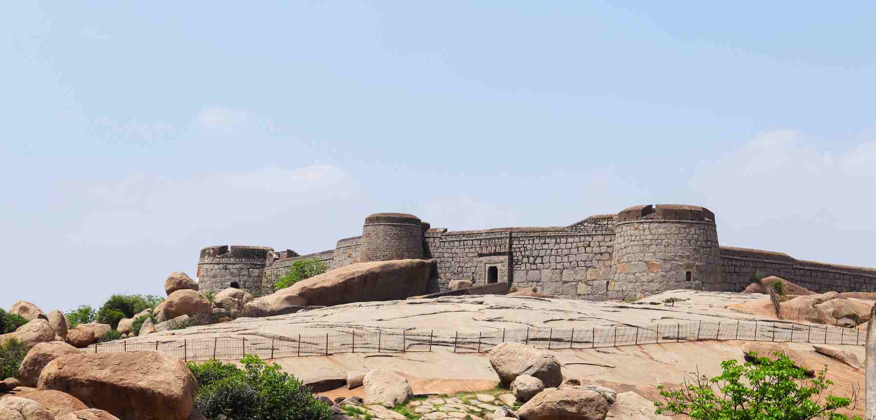 17 Incredible Historical Places in Karnataka You Must Visit