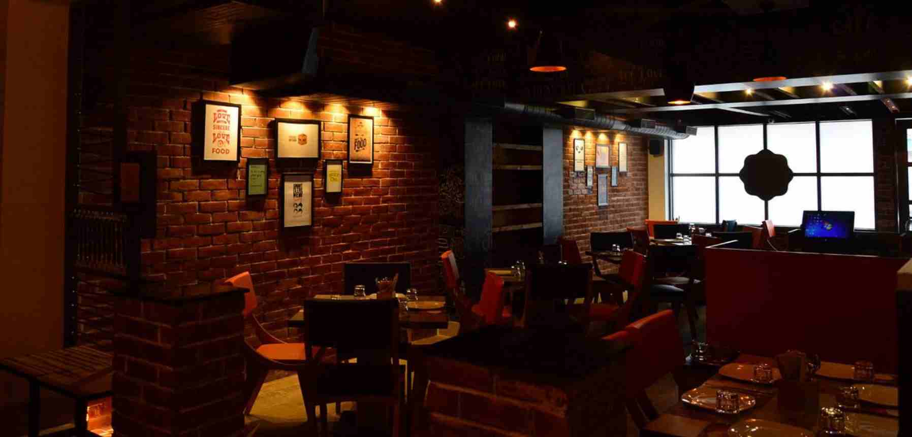 8 Best Restaurants in Varanasi: Best Picks