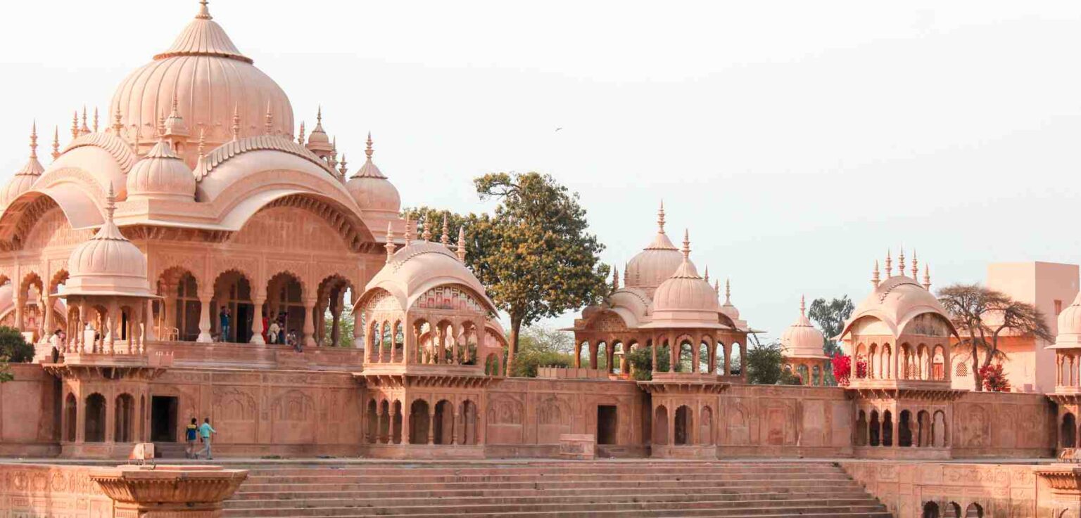 14 Best Things to Do in Vrindavan: Holi Celebration & More!