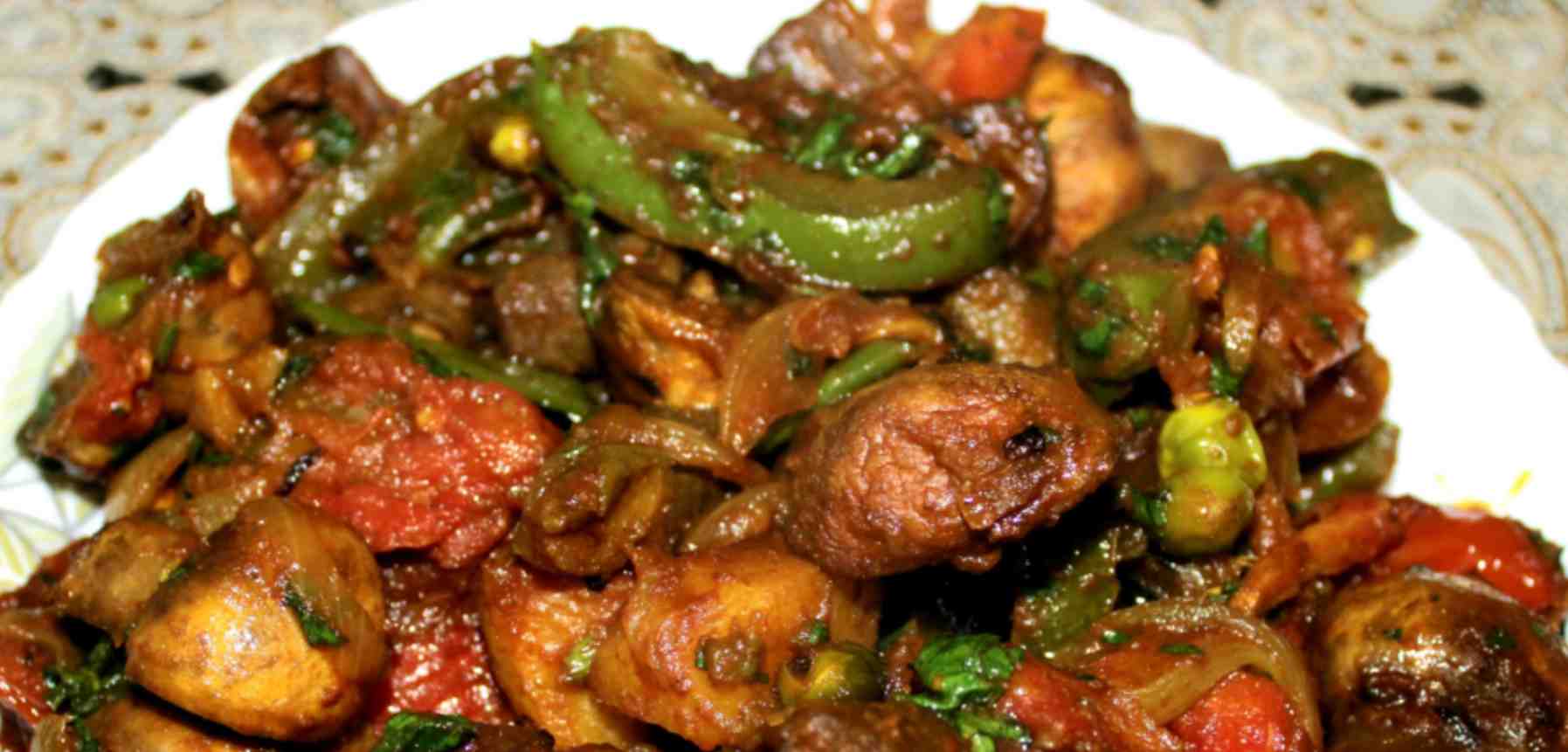 Best 7 Food of Meghalaya: Jadoh, Nakham Bitchi & More!