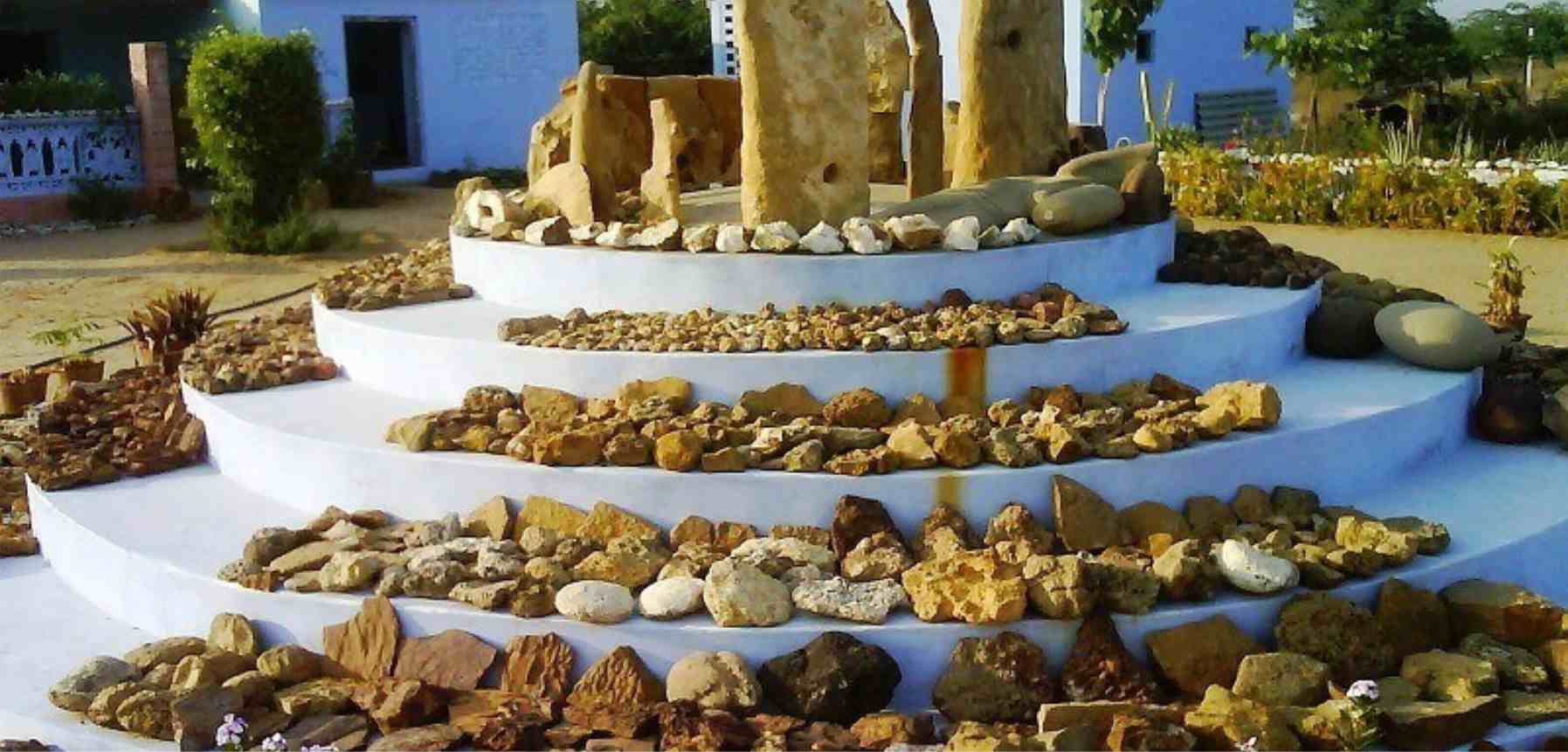 10 Best Places to Visit in Bhuj, Top Attractions & Guide