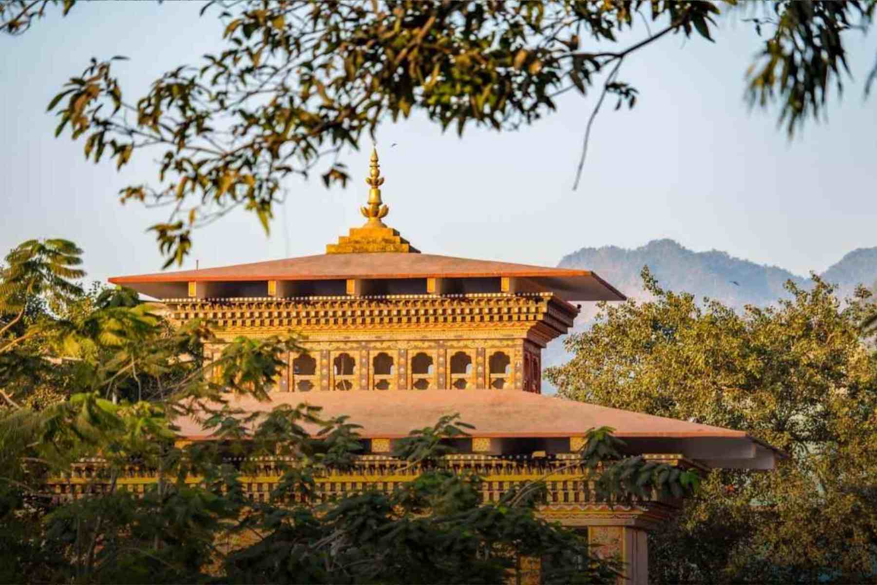 9 Places to Visit in Phuentsholing: Torsa River and more!