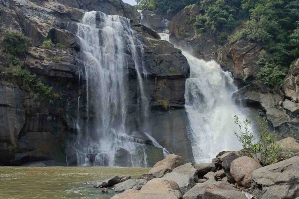 Hundru Waterfall: A Nature’s Paradise in Jharkhand