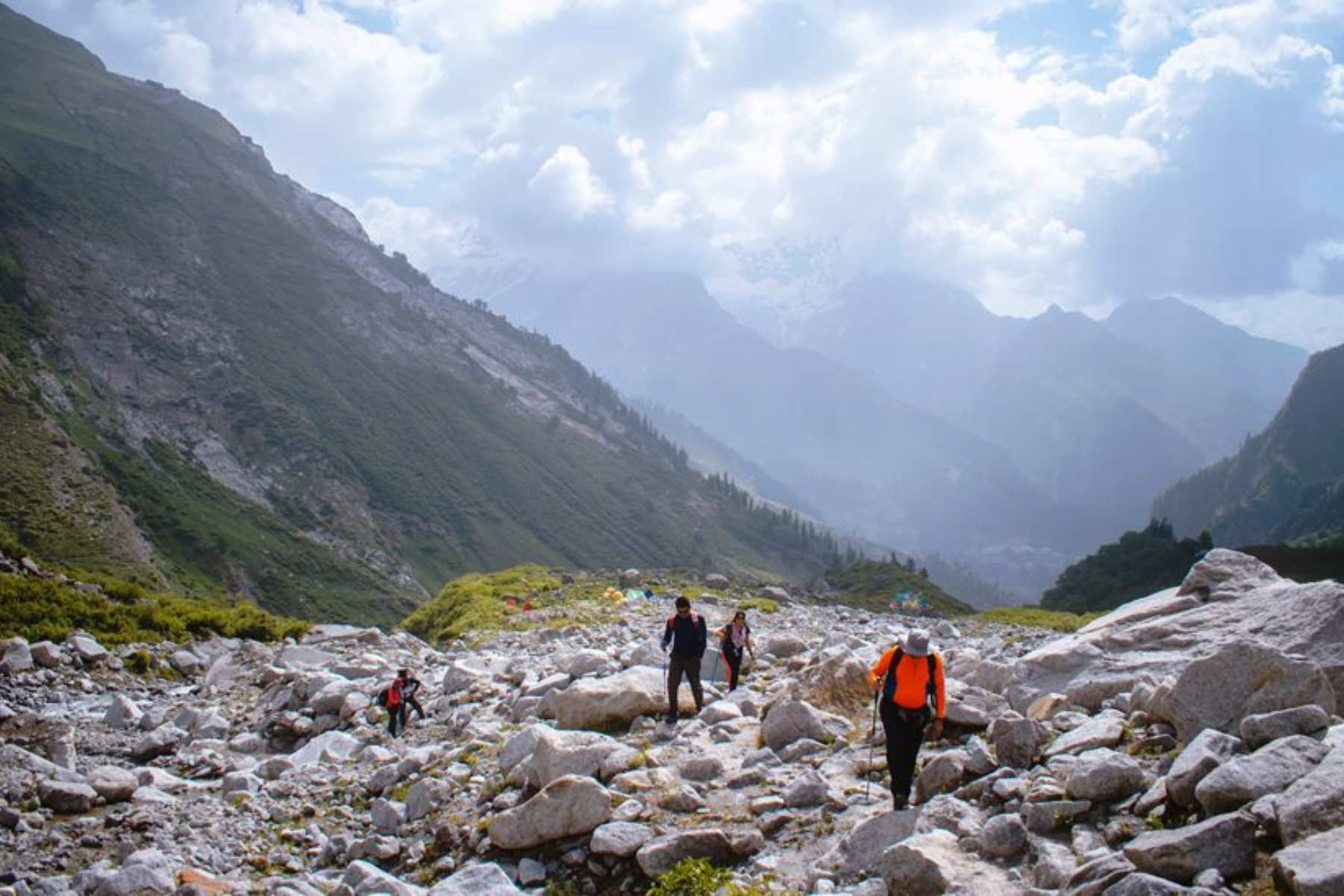 Beas Kund Trek: Discover Legends & Landscapes 2026